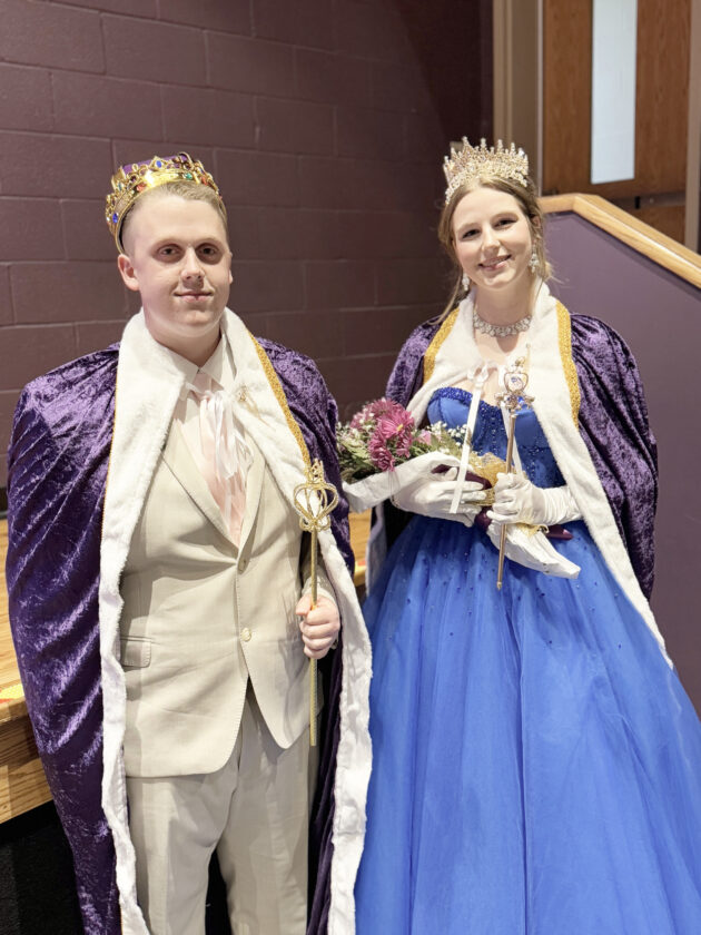 Crowned in Sebring | News, Sports, Jobs - Salem News